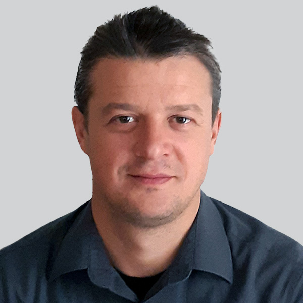 Navigating the Inevitable: Managing Change with Damian Grela